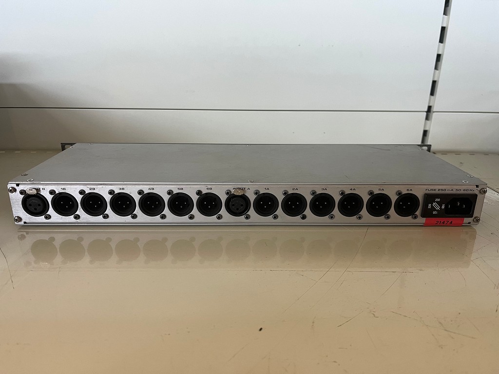 DUAL DISTRIBUTION AMPLIFIER ALICE DA 6-2
