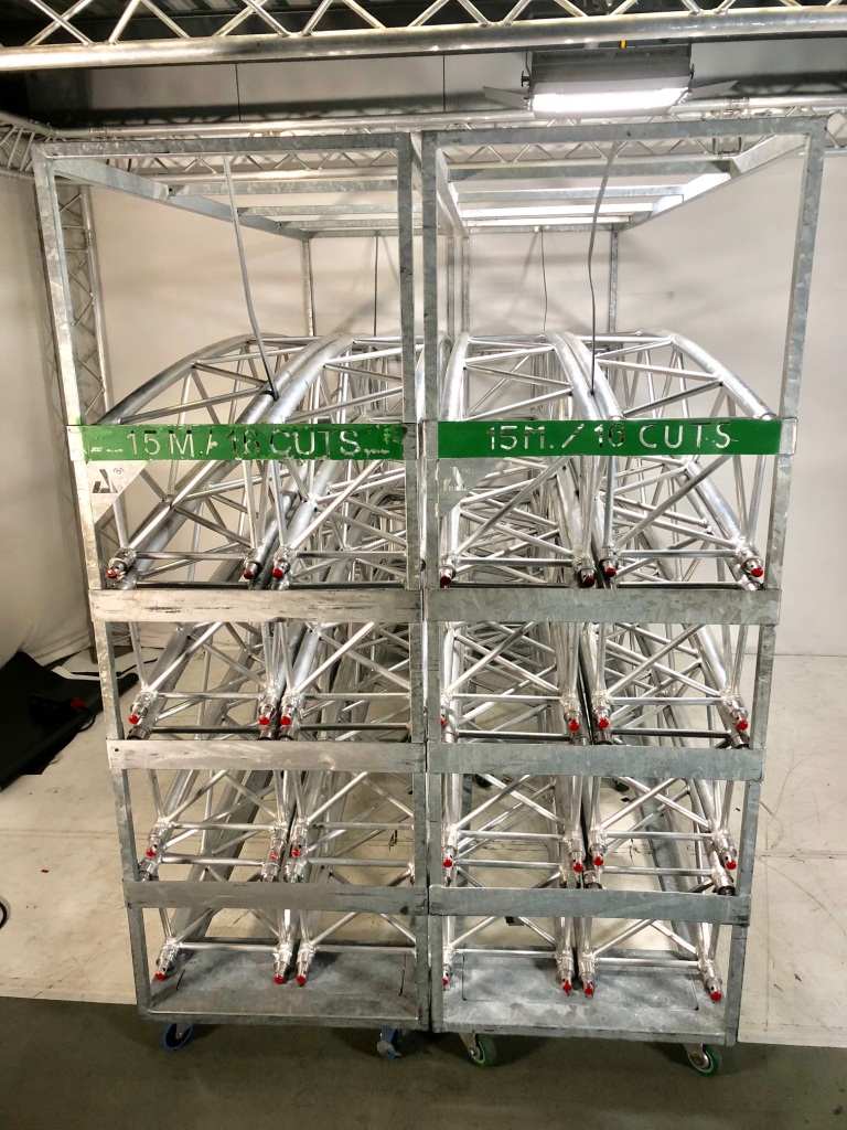 CIRCLE TRUSS PROLYTE H-40 V 15 M 16 CUTS