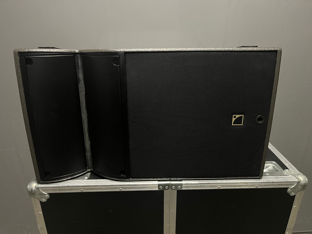 SPEAKER SYSTEM L-ACOUSTICS A15 FOCUS