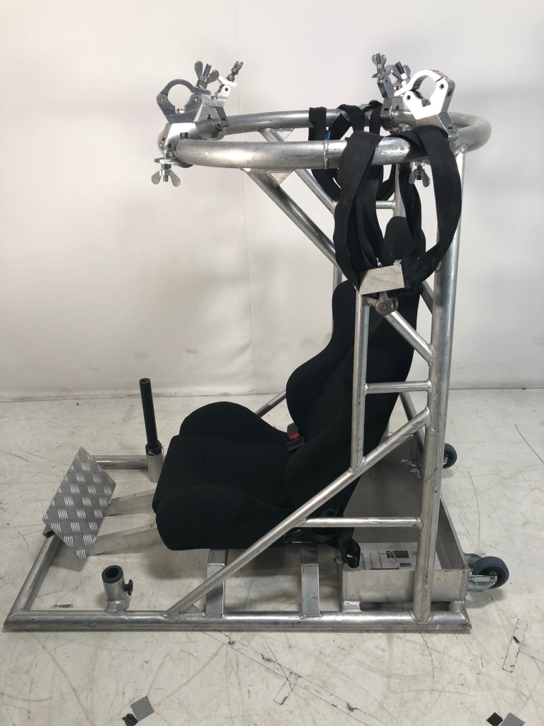 UNIVERSAL TRUSS-CHAIR FOR FOLLOWSPOTS
