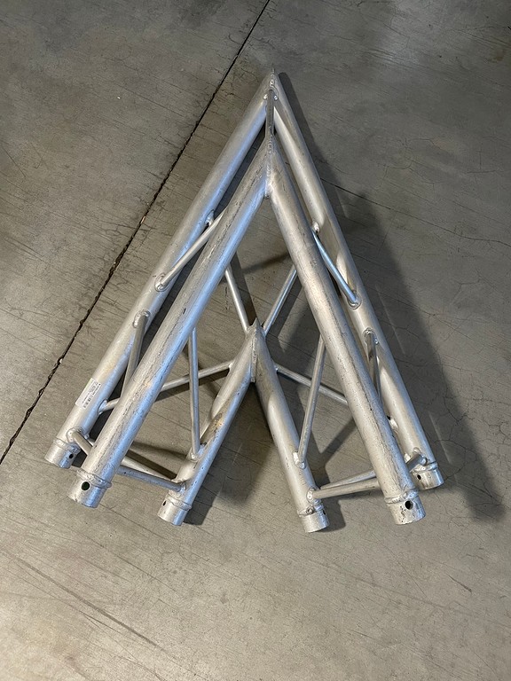 PROTRUSS T31 CORNER 45°